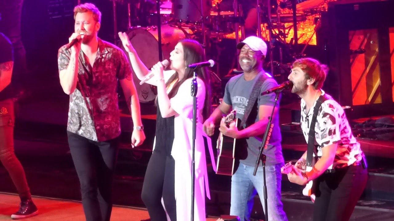 Darius Rucker and Lady Antebellum sing, “Hold My Hand” | KSKE Ski Country